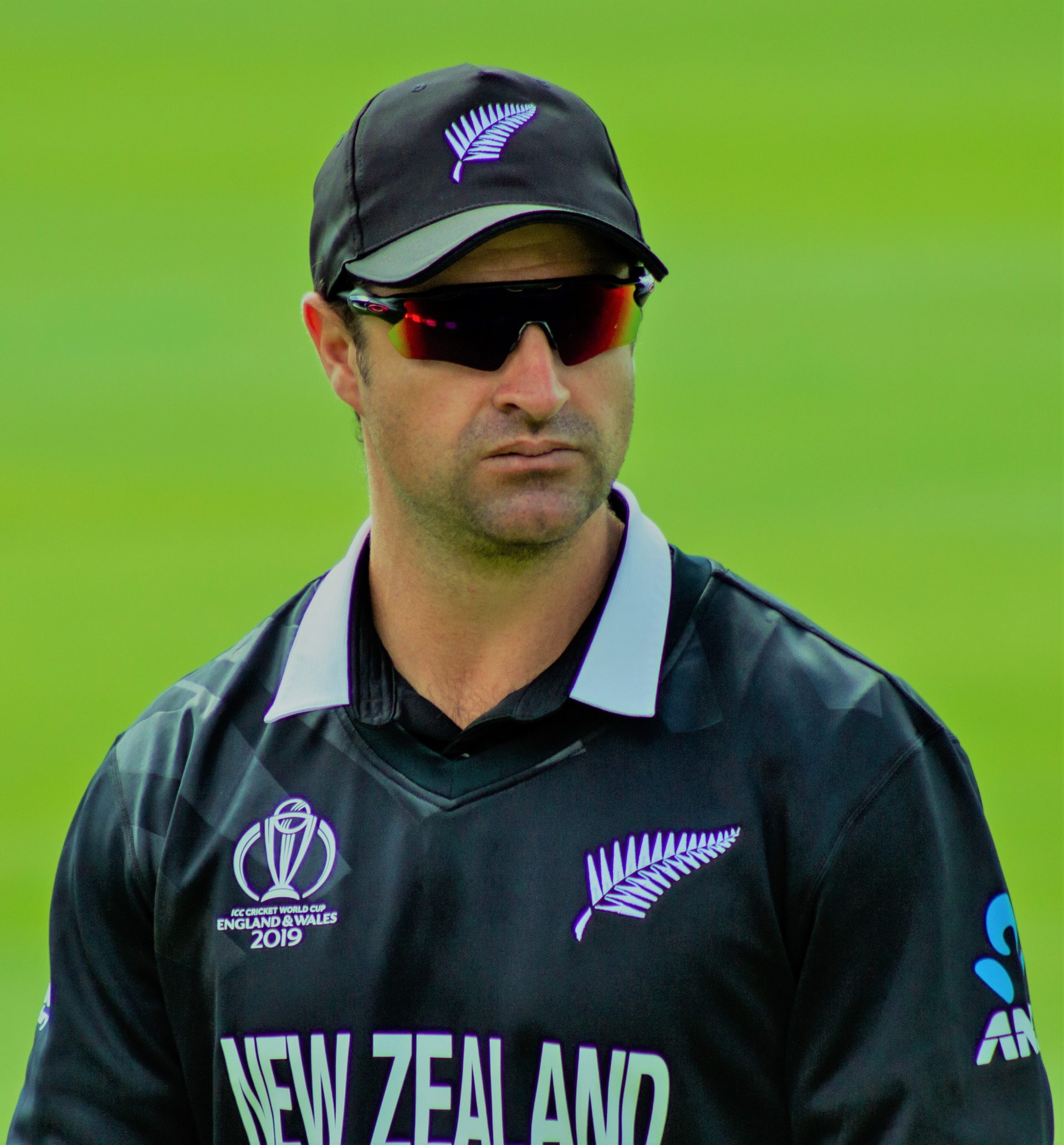 Colin de Grandhomme Full Biography, New Zealand Cricketer, Records ...