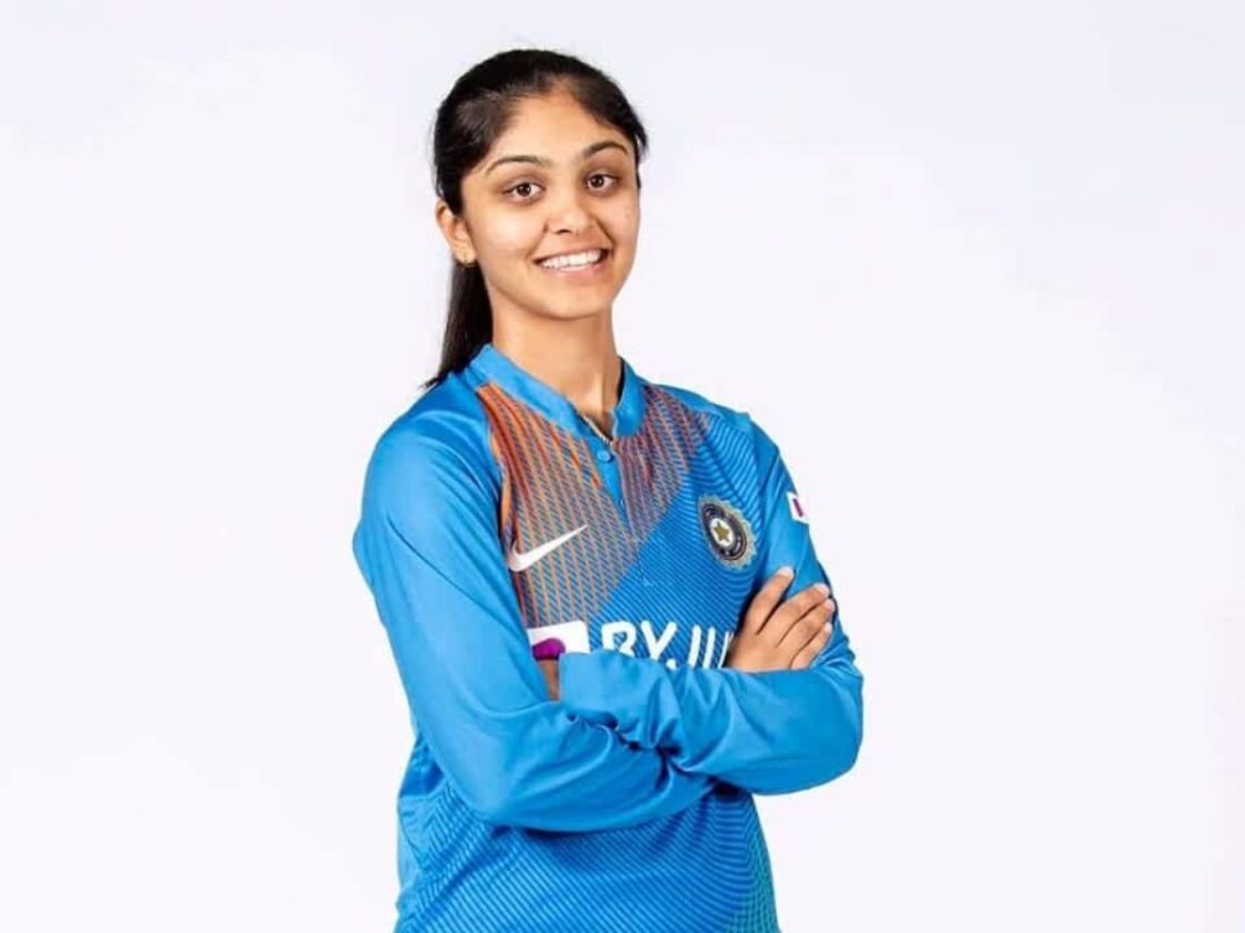 Harleen Deol Biography, Records, Height, Age, Boyfriend, Family